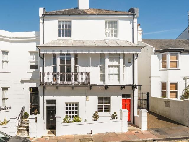 4 bedroom house for sale