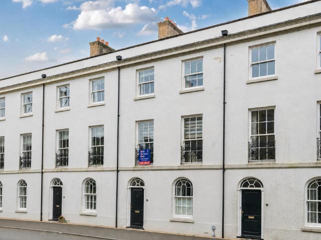 4 bedroom house for sale