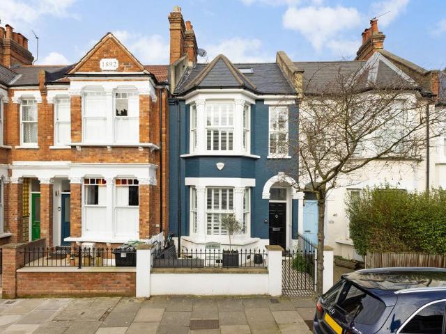 4 bedroom house for sale