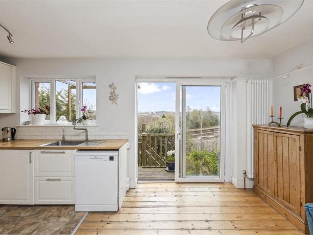 4 bedroom house for sale