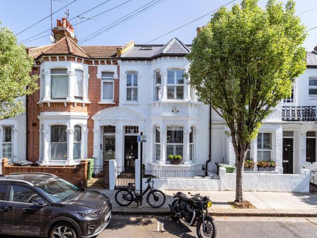4 bedroom house for sale