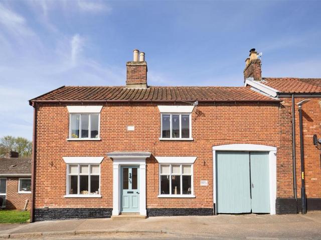 4 bedroom house for sale