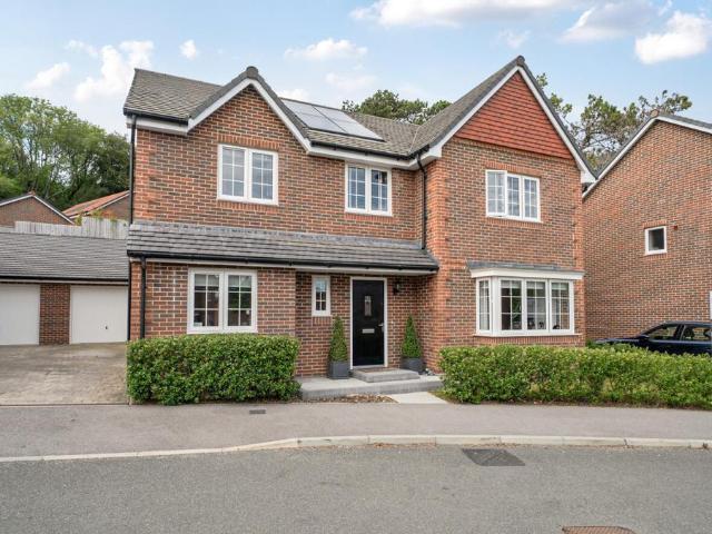 4 bedroom house for sale
