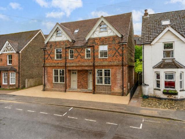 4 bedroom house for sale