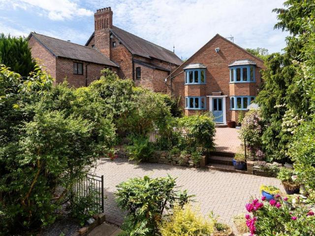 4 bedroom house for sale
