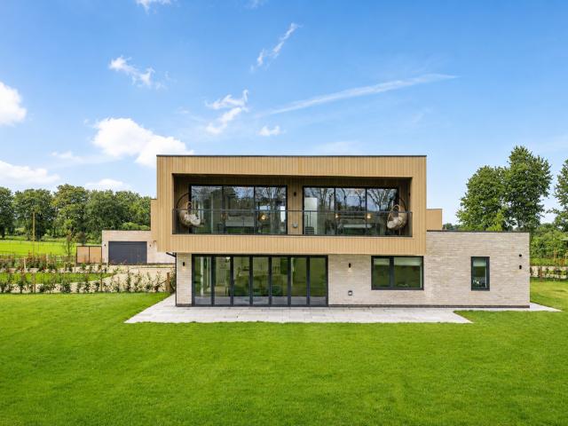 4 bedroom house for sale