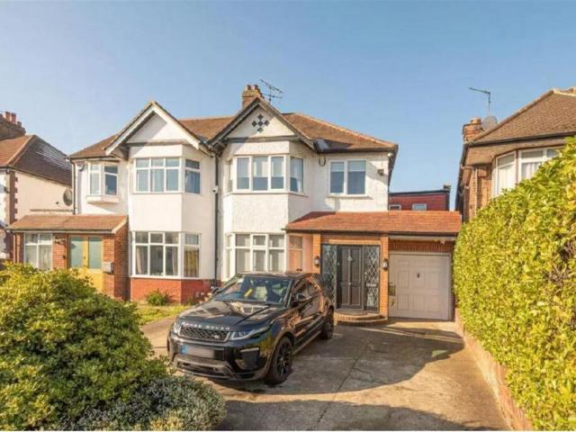 4 bedroom house for sale