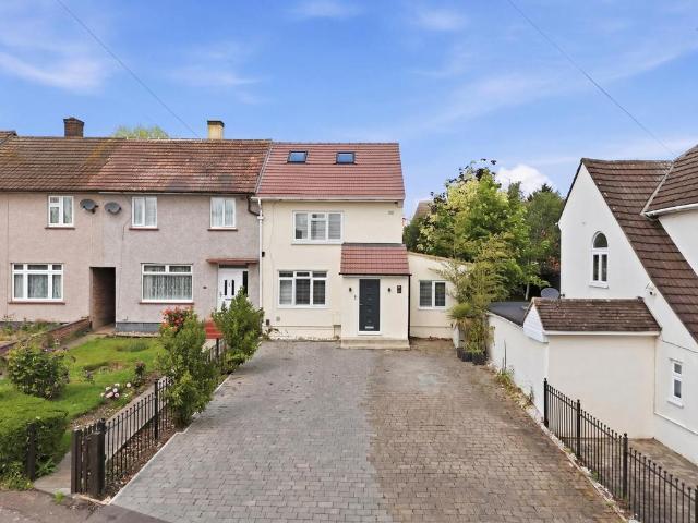 4 bedroom house for sale
