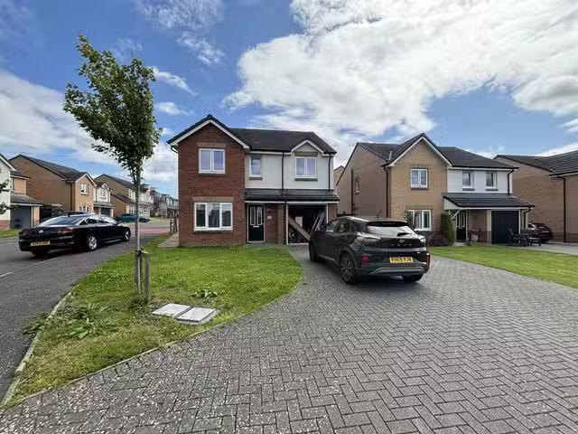 4 bedroom house for sale, Galashiels Avenue, Chapelhall, Airdr.