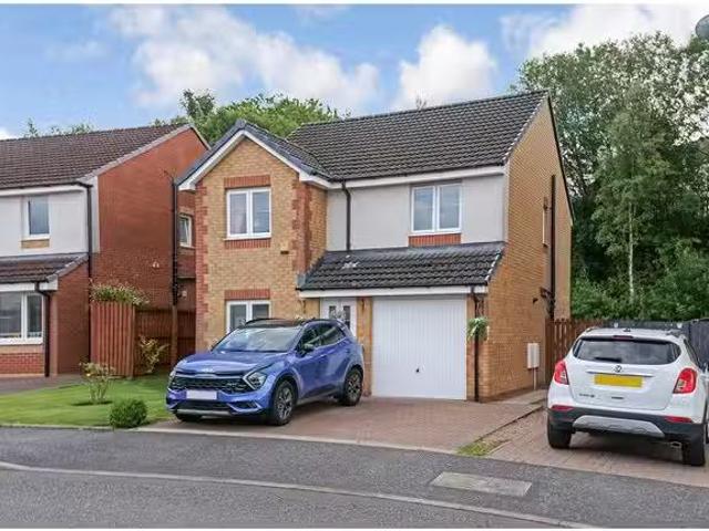 4 bedroom house for sale, Inverlochy Road, Airdrie, Lanarkshir.