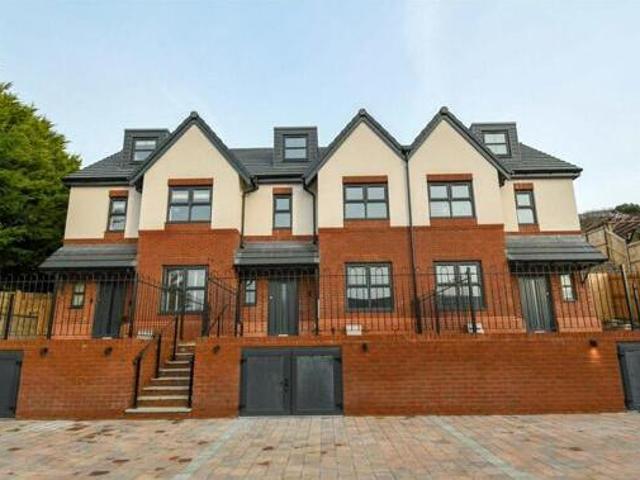 4 Bedroom House For Sale In 99 Eleanor Road