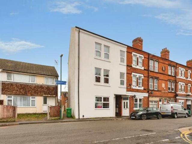 4 bedroom house for sale in Commercial Road, Nottingham, NG6
