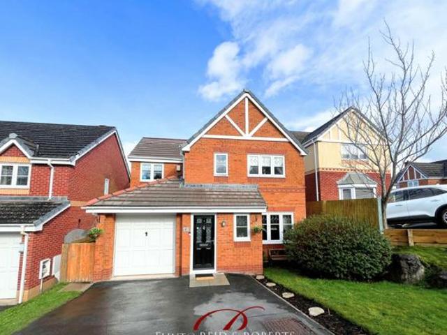 4 Bedroom House For Sale In Connah´s Quay