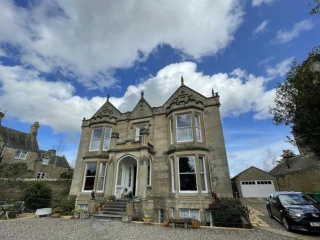 4 Bedroom House For Sale In Castlebank Road