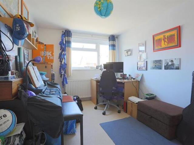 4 bedroom house for sale in Church Leaze, Shirehampton, Bristol, BS11