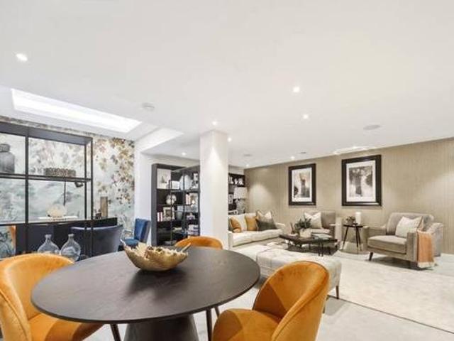 4 bedroom house for sale in Clarence Avenue Clapham London SW4 SW4