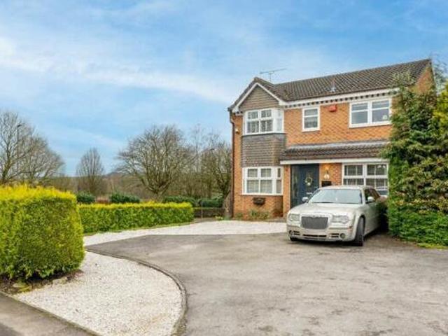 4 Bedroom House For Sale In Clay Cross, Chesterfield