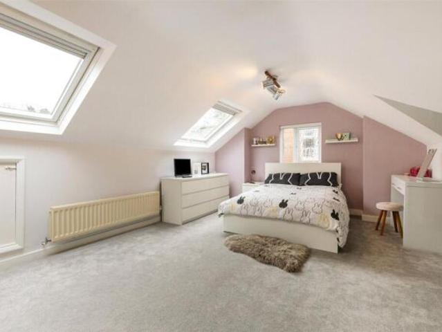 4 bedroom house for sale in Cliddesden Road, Basingstoke, RG21