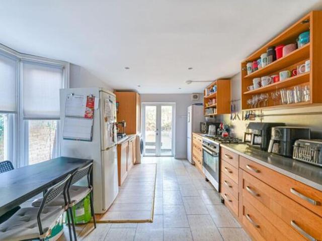 4 bedroom house for sale in Crawthew Grove, East Dulwich, London, SE22