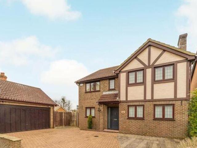 4 Bedroom House For Sale In Croydon