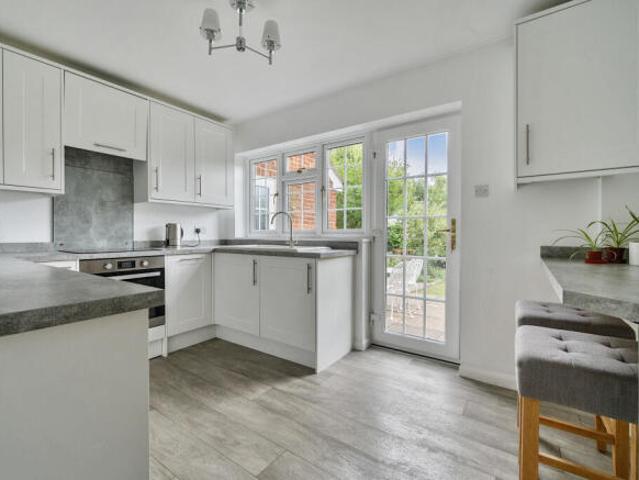 4 bedroom house for sale in Abbotts Close, Winchester, SO23