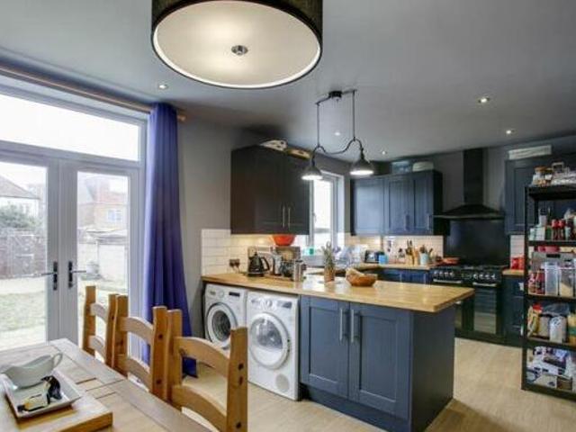 4 Bedroom House For Sale In Acton