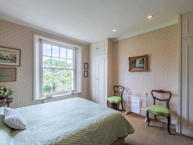 4 bedroom house for sale in Addison Avenue, Holland Park, W11