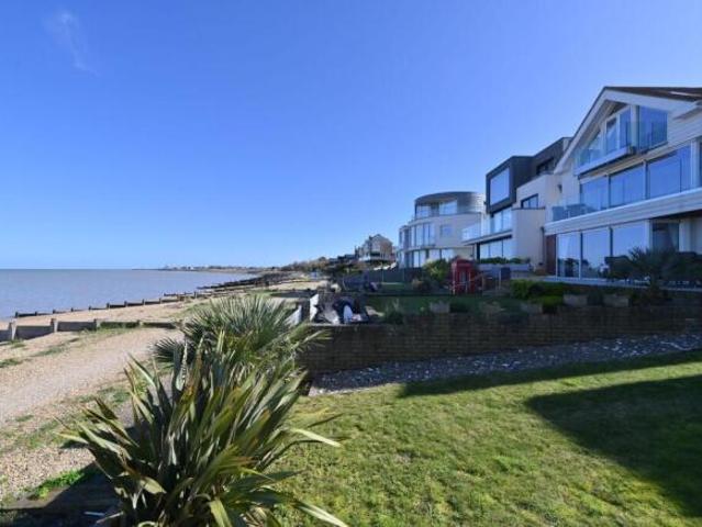 4 bedroom house for sale in Admiralty Walk, Whitstable, CT5