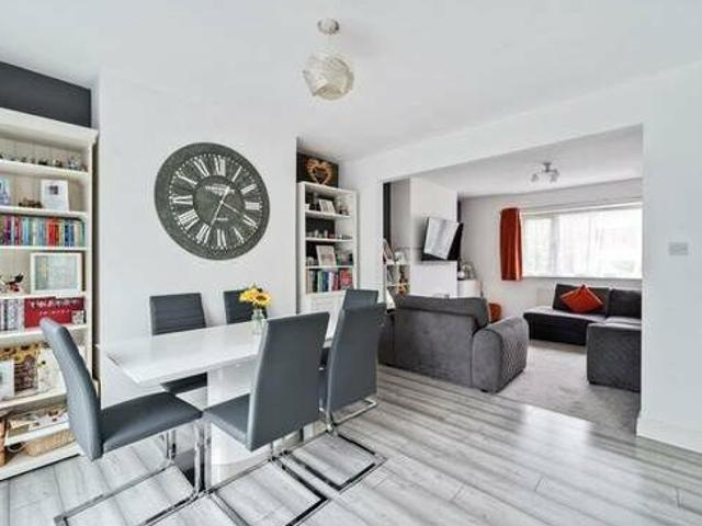 4 bedroom house for sale in Armscroft Crescent Gloucester Gloucestershire GL2