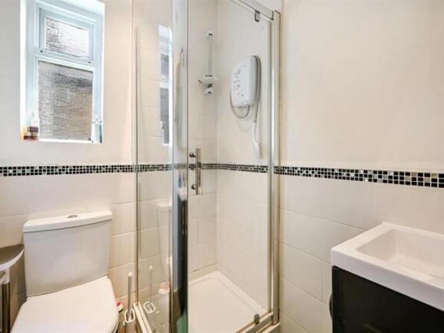 4 bedroom house for sale in Boundary Road, Colliers Wood, SW19