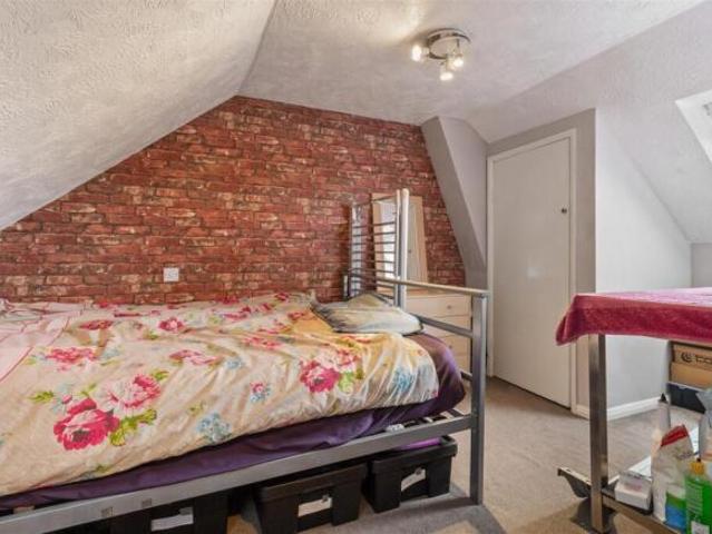 4 bedroom house for sale in Balcombe Avenue, Worthing, BN14