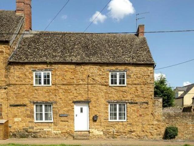 4 Bedroom House For Sale In Banbury, Oxfordshire