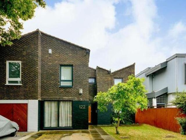 4 Bedroom House For Sale In Blackheath, London
