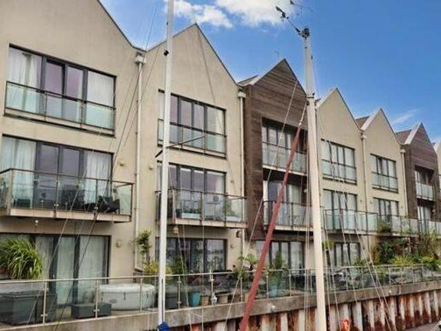 4 Bedroom House For Sale In Brightlingsea