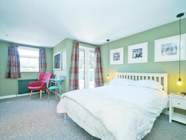 4 bedroom house for sale in Burnham Road, St. Albans, AL1