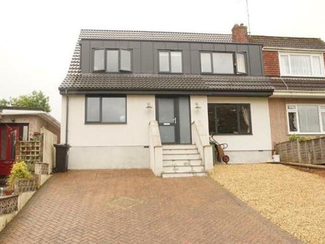 4 Bedroom House For Sale In Downend, Bristol