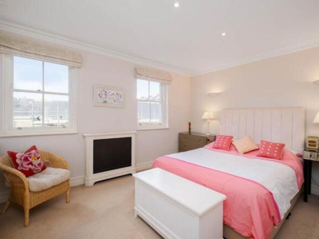 4 bedroom house for sale in Devonshire Place, Kensington Green, W8