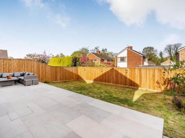 4 bedroom house for sale in Duncan Drive, Guildford, Surrey, GU1