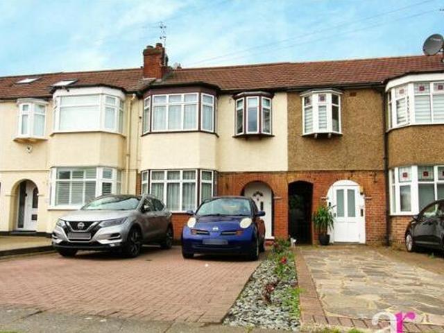 4 Bedroom House For Sale In Enfield, Middlesex