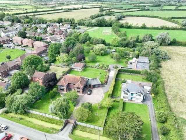 4 Bedroom House For Sale In East Brent