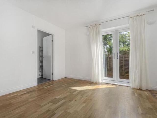 4 bedroom house for sale in Elsworth Place, Cambridge, CB2