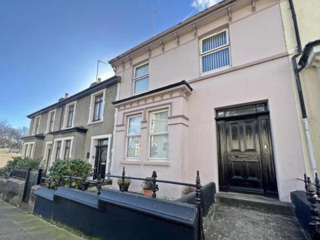 4 Bedroom House For Sale In Falcon Street