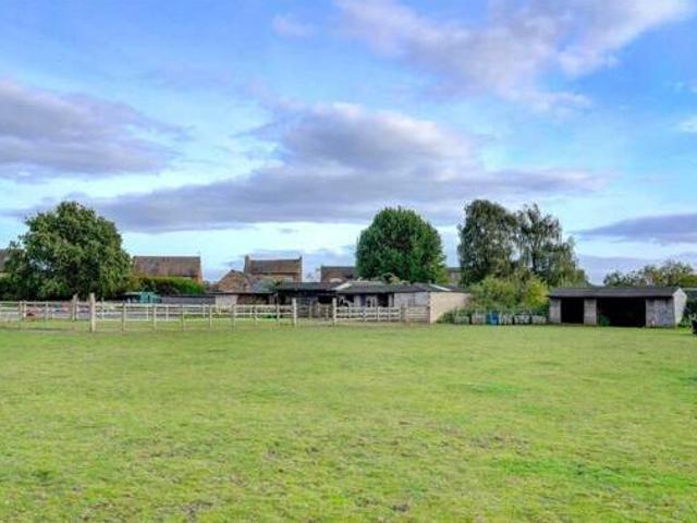 4 Bedroom House For Sale In Fladbury