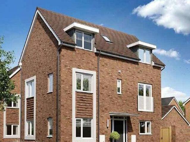 4 Bedroom House For Sale In Kempsey, Worcester
