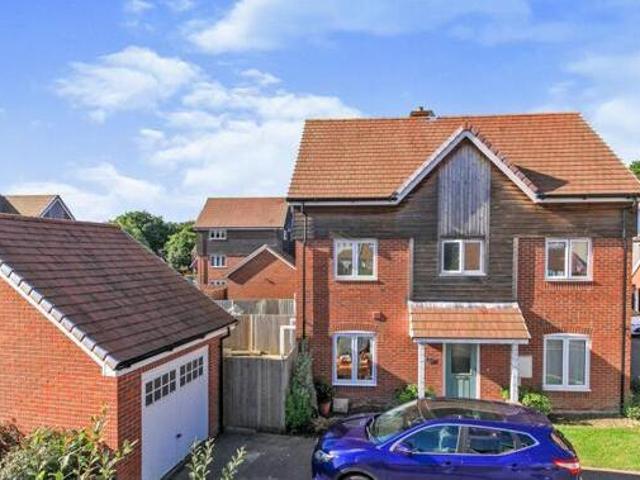 4 Bedroom House For Sale In Horam, Heathfield