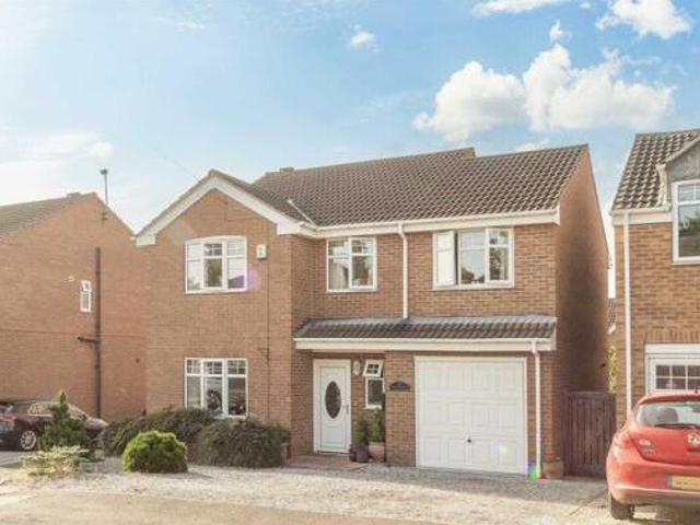 4 Bedroom House For Sale In Hensall