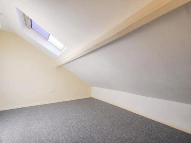 4 bedroom house for sale in Henry Road, Gloucester, GL1