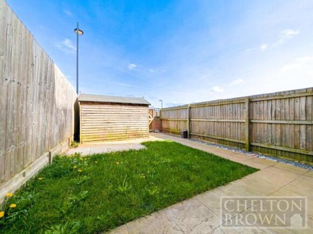 4 bedroom house for sale in High Street, Upton, Northampton, NN5