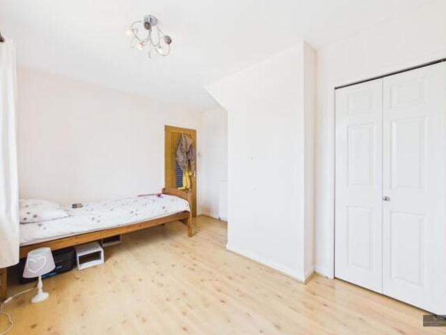 4 bedroom house for sale in Hill Barton Road, Exeter, EX1