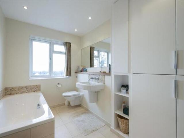 4 bedroom house for sale in Hillview, London, SW20